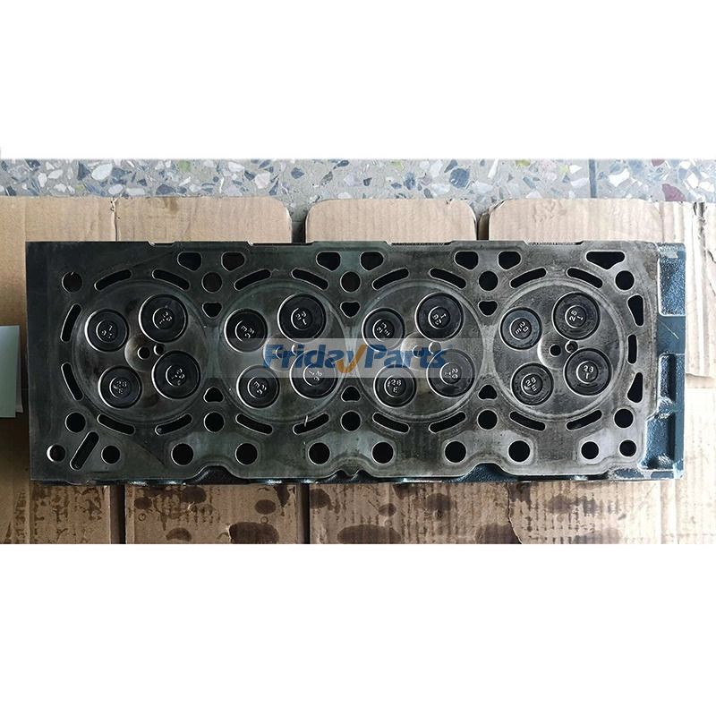 Kubota Engine V2607 Cylinder Head 7000644 7313830 for Bobcat Loader S160 S185 S205 S550 S570 ...