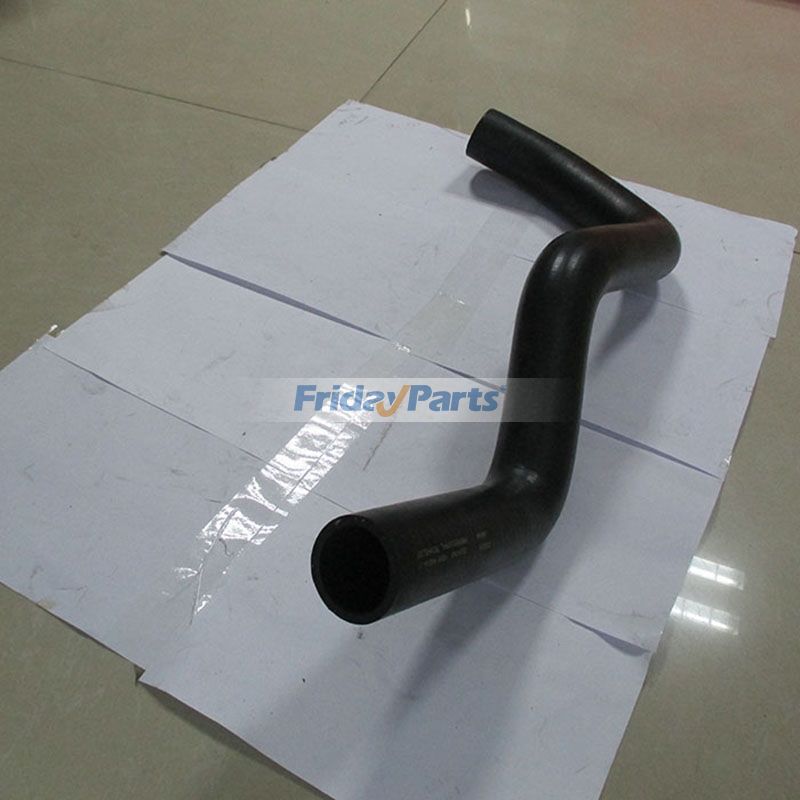 Lower Radiator Hose 3104768 for John Deere Excavator 225DLC 220DW