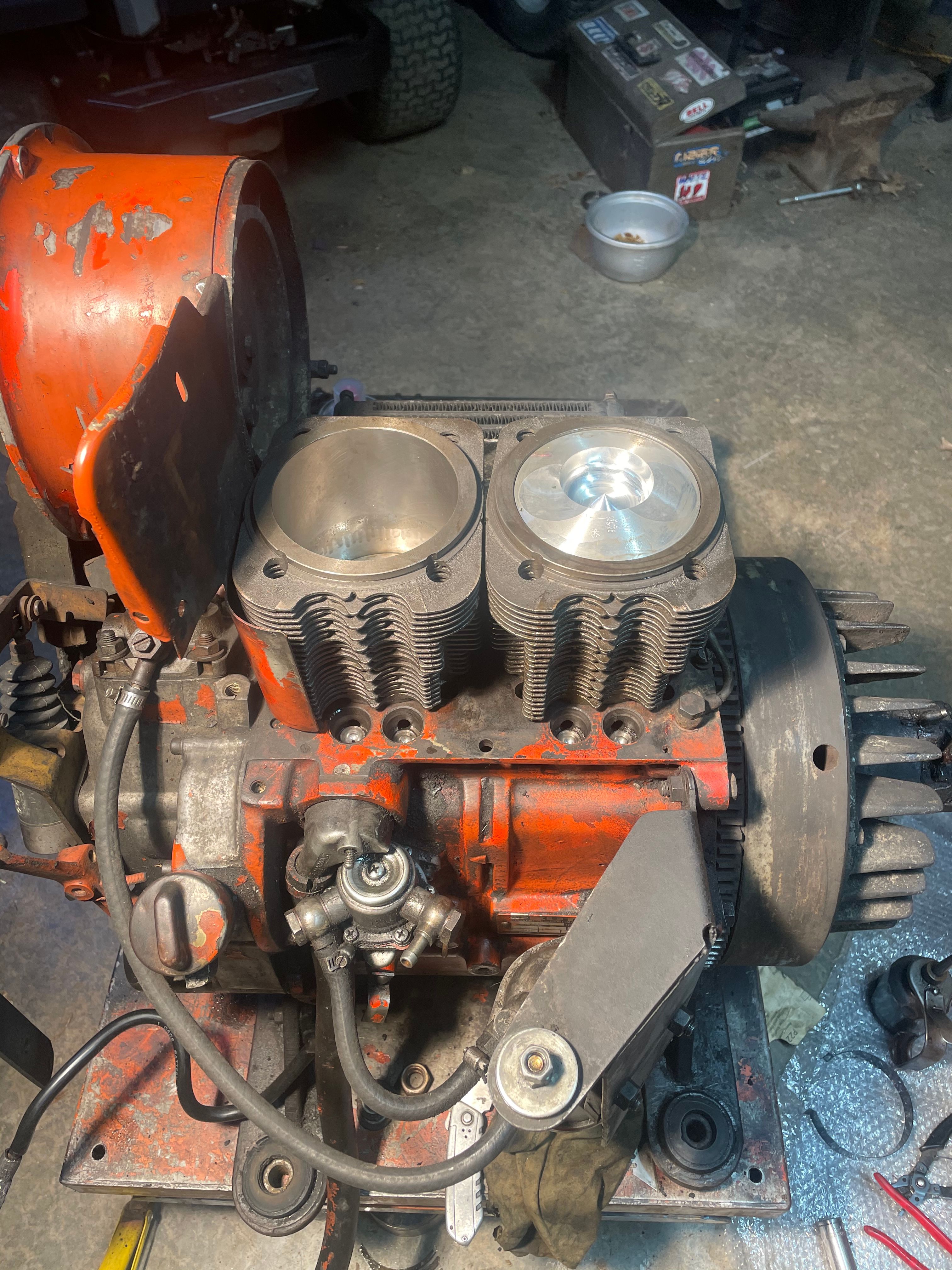 STD Piston 04152197 and Liner 02234078 Kit STD for Deutz Engine FL511 ...